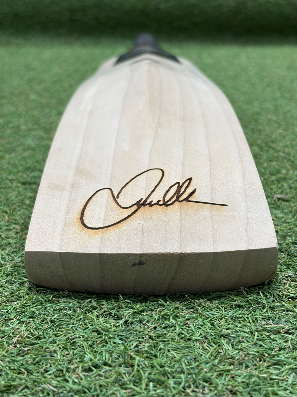 Williams And Co Makers Run Cricket Bat (2lb 9oz) – TheCricketShed