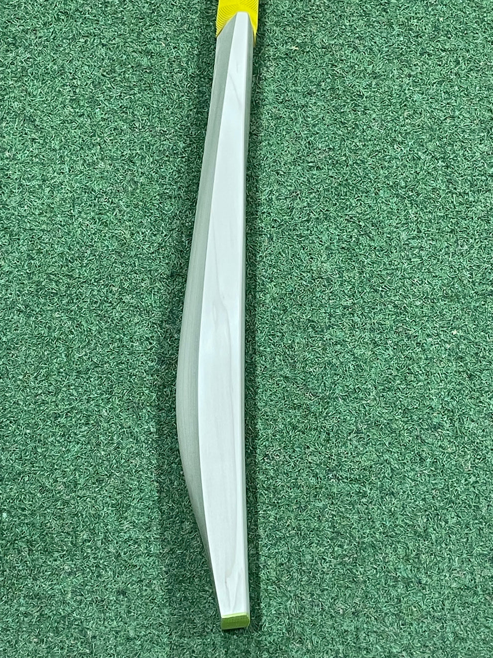 Cricket Station Plain Grade One Cricket Bat (2lb 10oz) – TheCricketShed